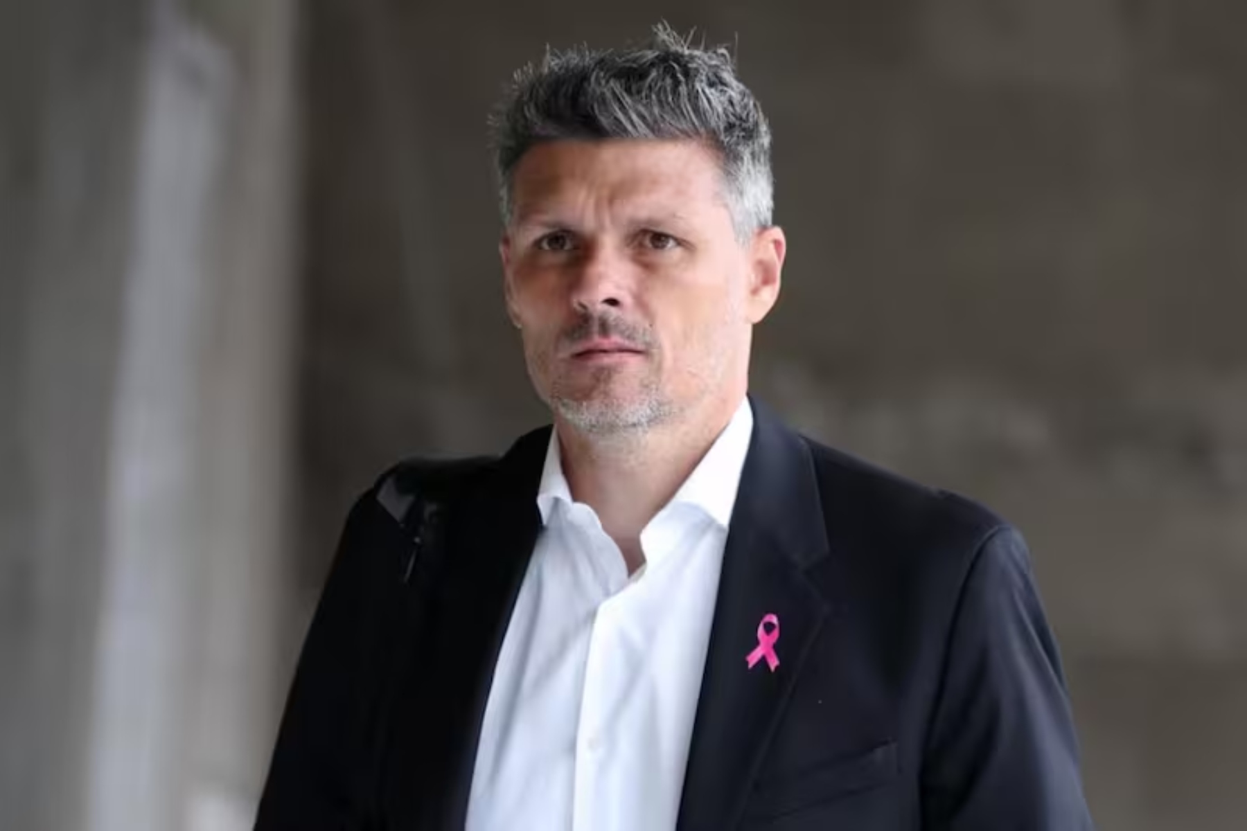 Colo Colo toma decisión sobre la continuidad de Fernando Ortiz : El Periscopio